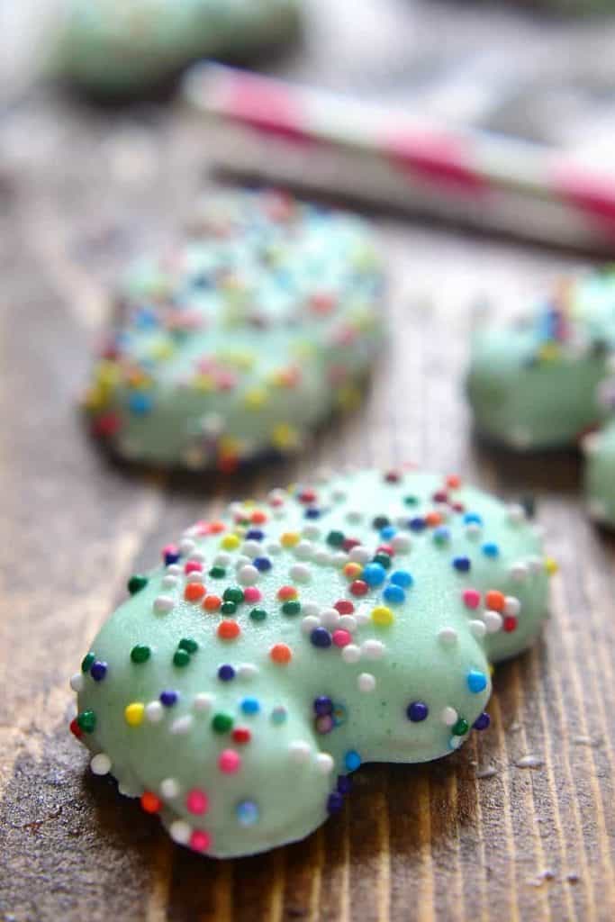 Rainbow Mint Circus Animal Cookies
