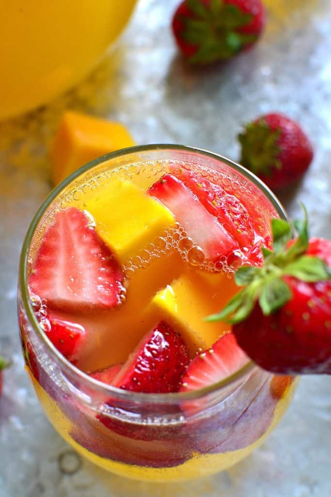 Strawberry Mango Sangria – Lemon Tree Dwelling