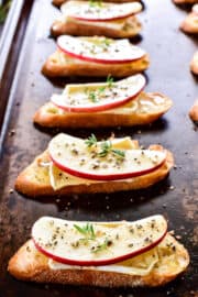 Apple Brie Crostini – Lemon Tree Dwelling